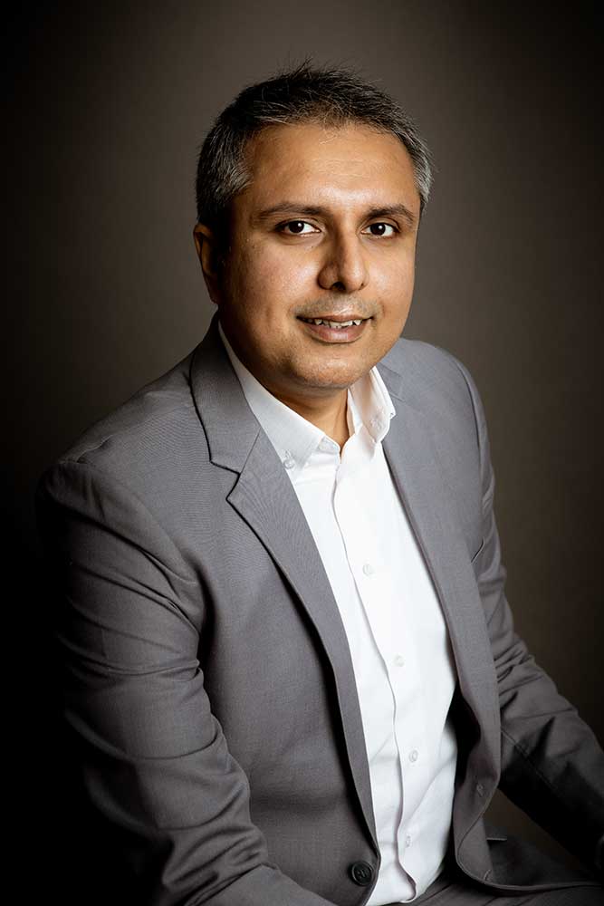 Corporate Photoshoot Singapore | Corporate Photo Portrait