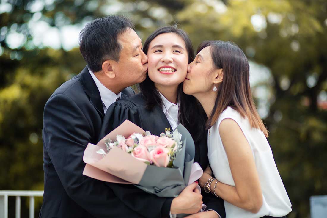 Convocation Graduation Photoshoot Studio - Fresh & Candid!