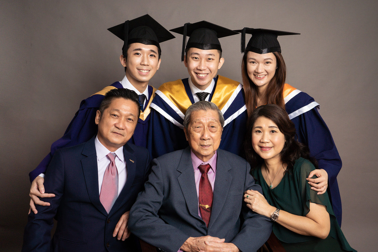 Convocation Graduation Photoshoot Studio - Fresh & Candid!