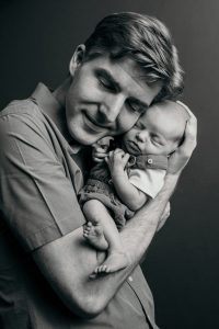Happy Father's Day - Family Photoshoot with Dad - Oh Dear Studio ...