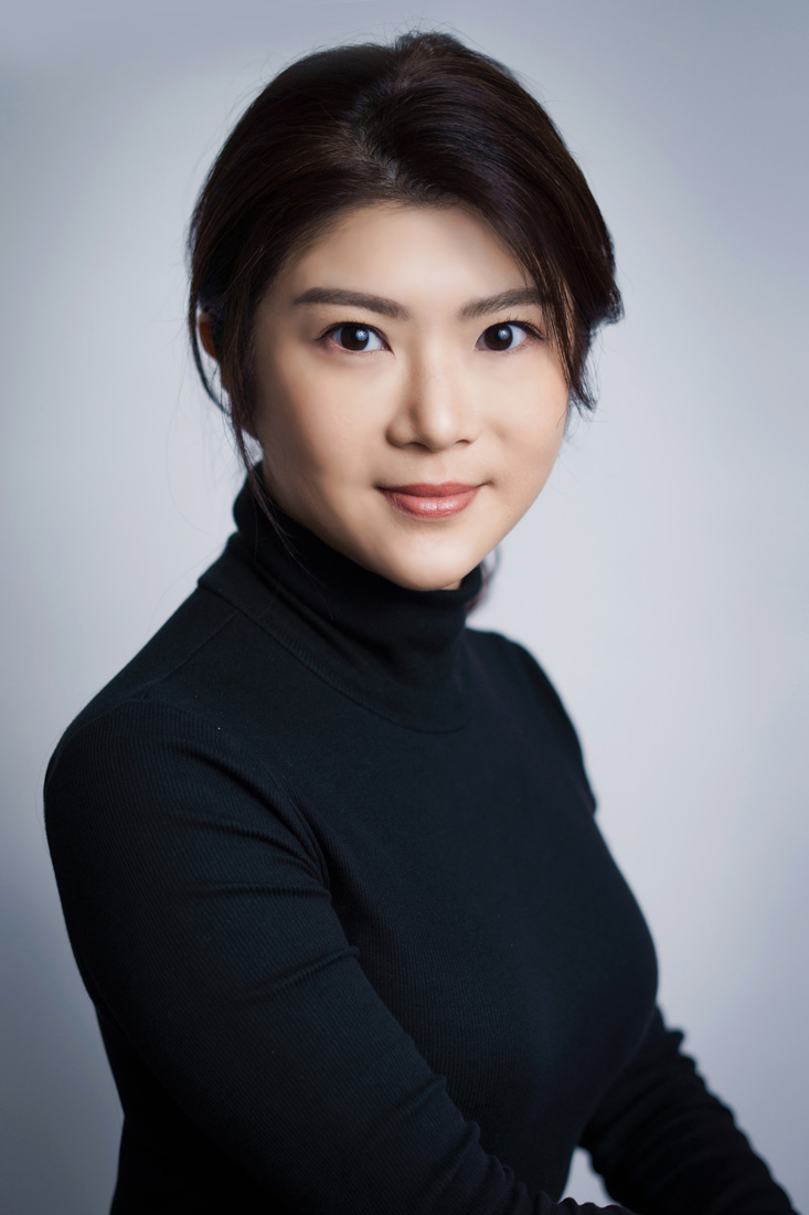 Personal & Individual Glamour Photoshoot Studio in Singapore