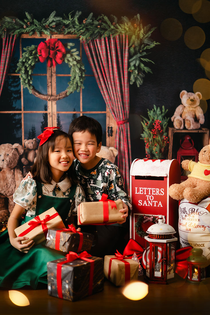 Christmas Photoshoot Studio - Singapore Best Photography Studio 2022