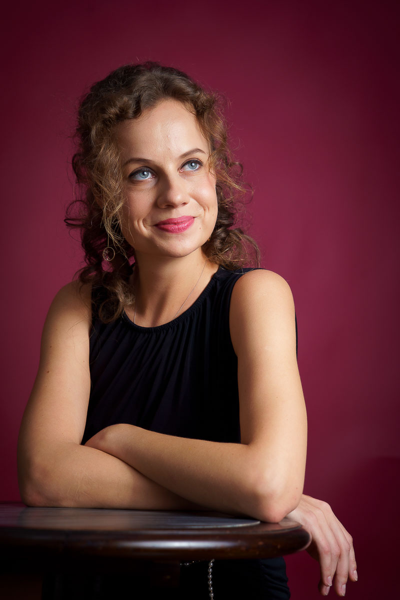 Glamour Solo Portrait Photoshoot Studio Experience - Oh Dear Studio ...