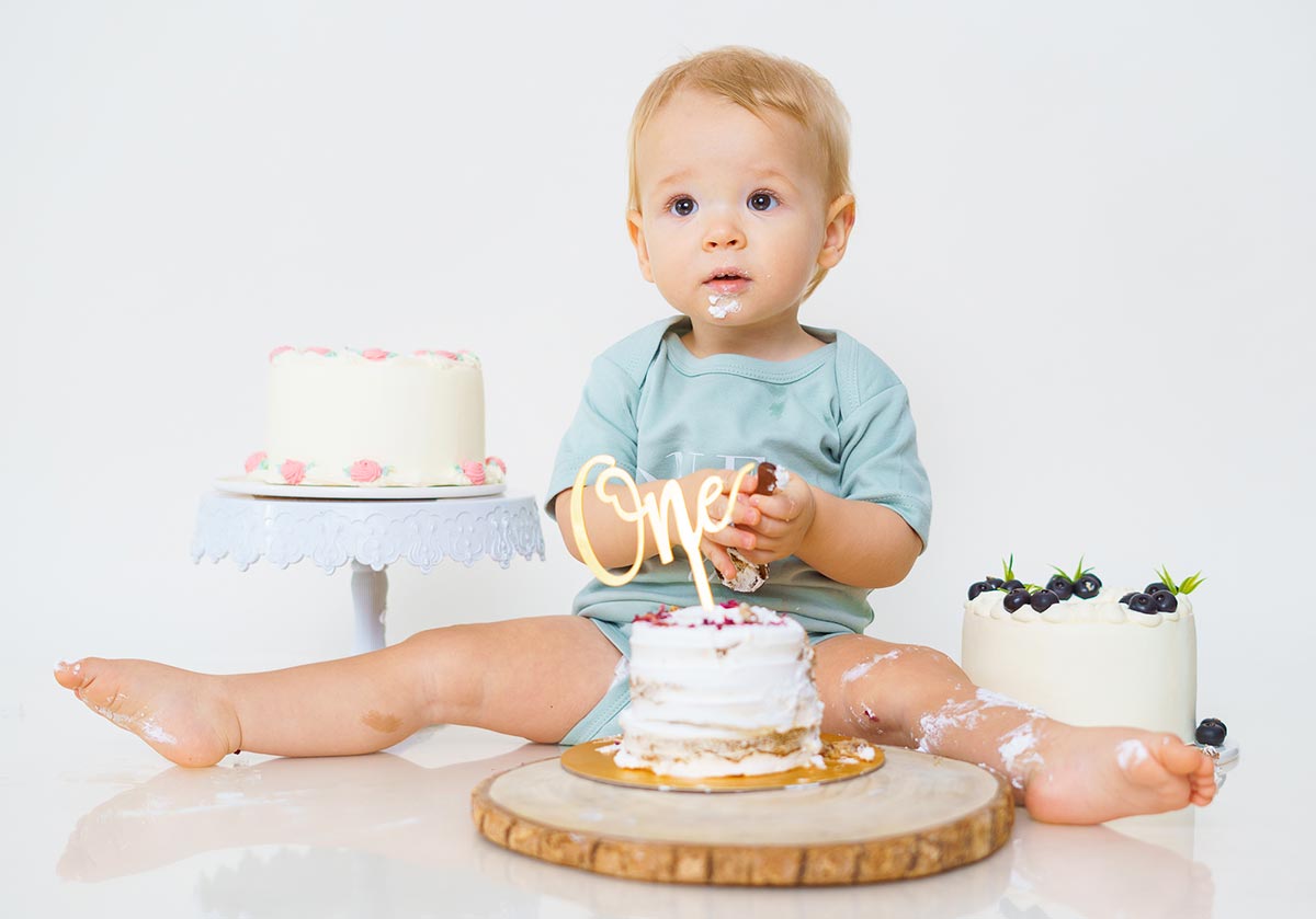 Pre-Birthday Studio Photoshoot for your Baby! - First Birthday!
